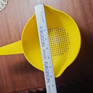 Tupperware | Kitchen | Vintage Tupperware Strainer | Poshmark